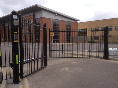 Commercial Gates Essex